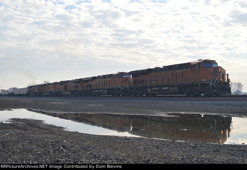BNSF 7122